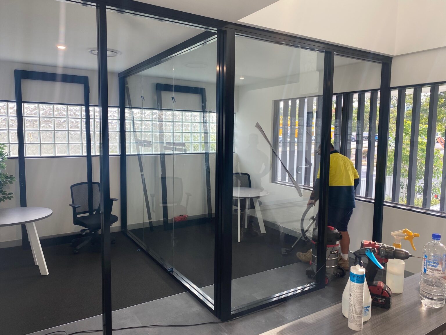Gallery – Archer Glass – Glass Repairs & Replacement Brisbane