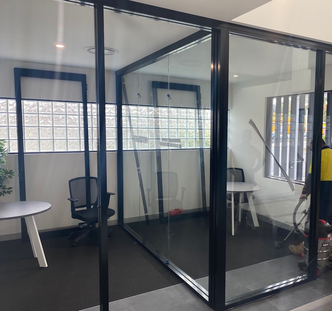 Gallery – Archer Glass – Glass Repairs & Replacement Brisbane